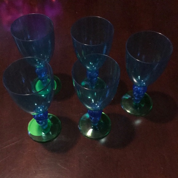 Amscan | Dining | Set Of 5 Green Base Blue Stem Plastic Wine Glasses ...